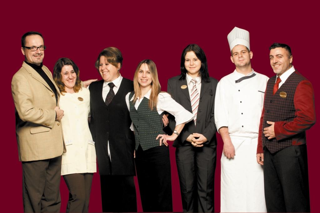 hotelsko osoblje cover